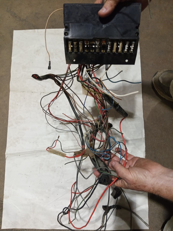 vw 71-79 Super Beetle fuse box & Wiring Harness from FUSE BLOCK read | eBay