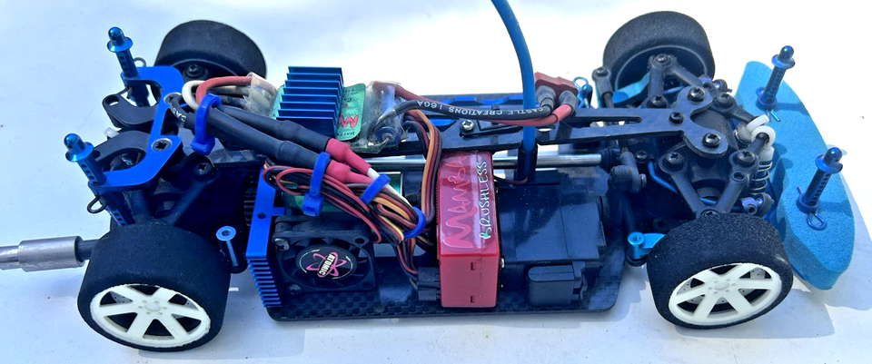 Xray M18 Pro Custom 4WD Shaft Drive 1/18 Scale Micro Car w/Brushless ...