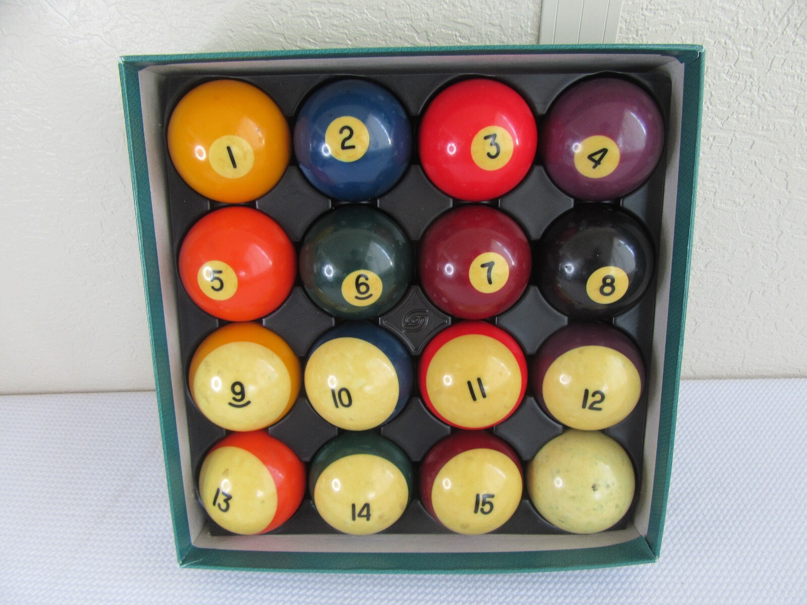 Used Billiard Pool Balls