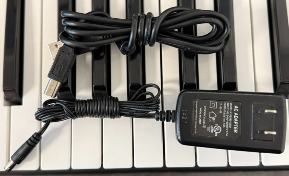 Novation Launchkey Mini Mk2 25-Key USB MIDI Ableton Keyboard Music ...