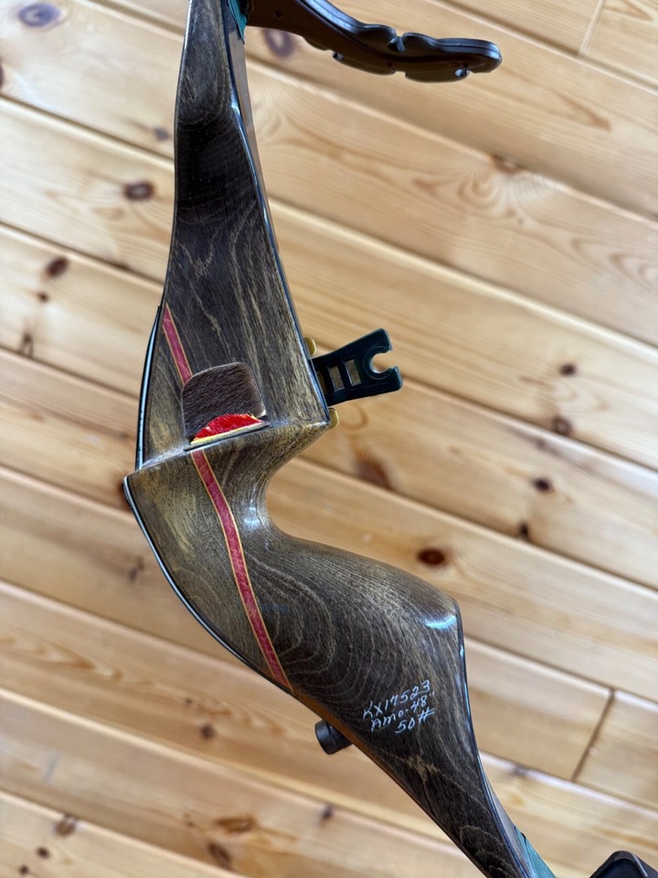 Vintage Bear Super Magnum 48" Recurve Bow RH 50# Lb black red stripe ...