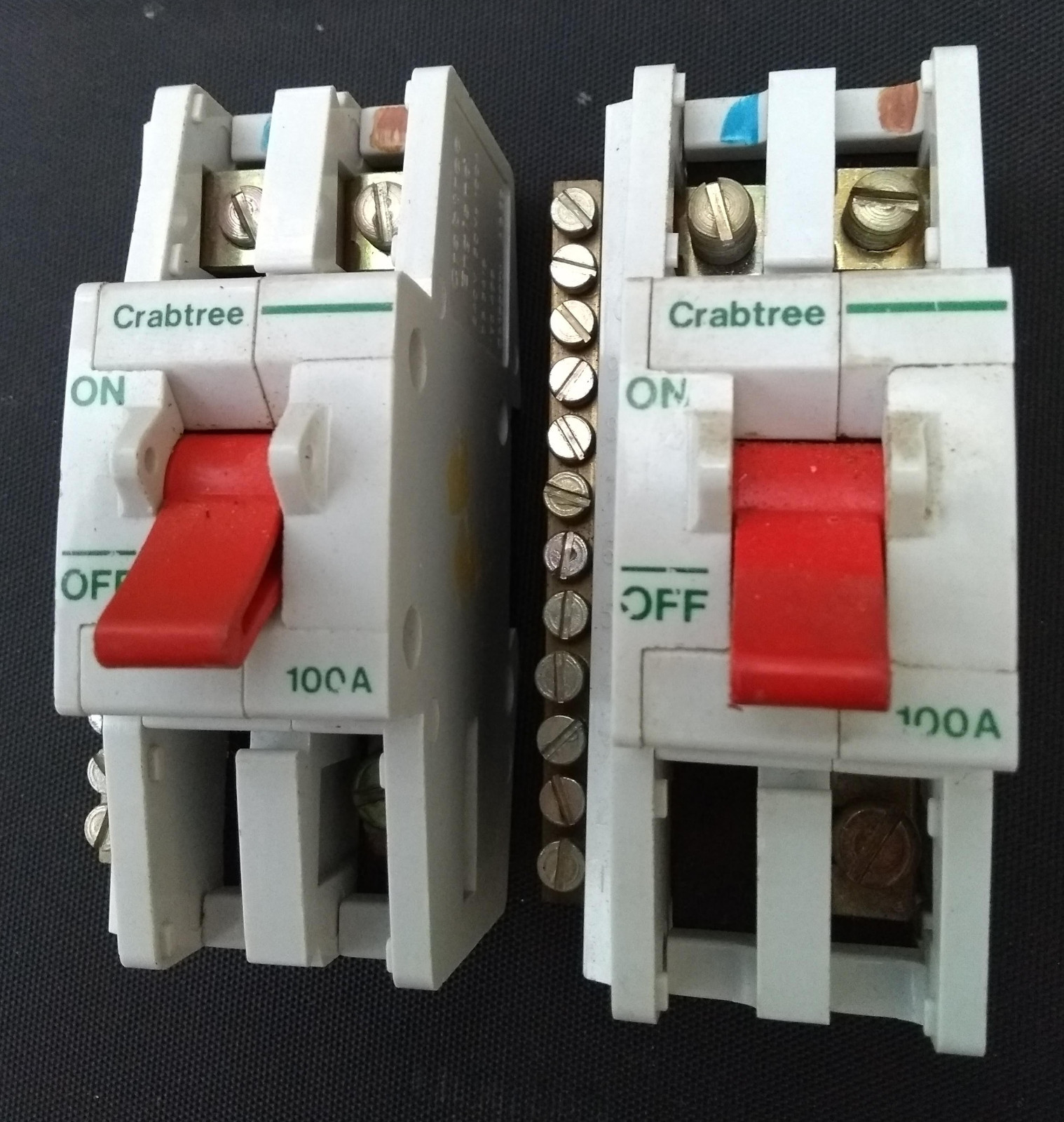 Crabtree SB6000 100 Amp 2 pole D.P Main Switch Disconnector BS5419 AC22 ...