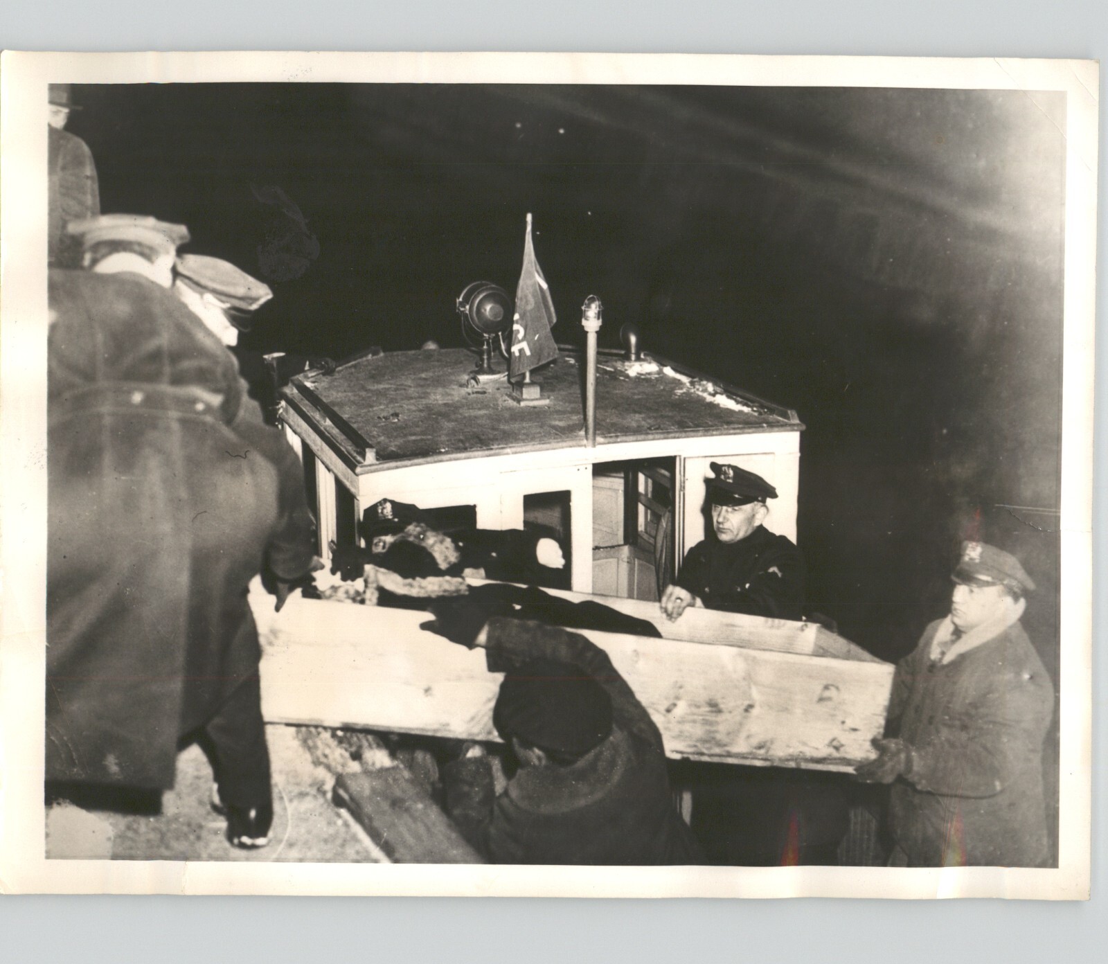 Coast Guard w/ Body of Passenger SUNK SHIP Mohawk VINTAGE 1935 Press ...