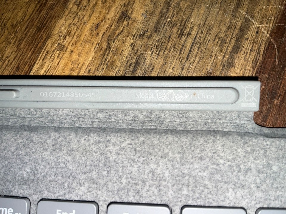 Microsoft Surface Go & Go 2 Grey Keyboard Signature Type Cover 1840 UK ...