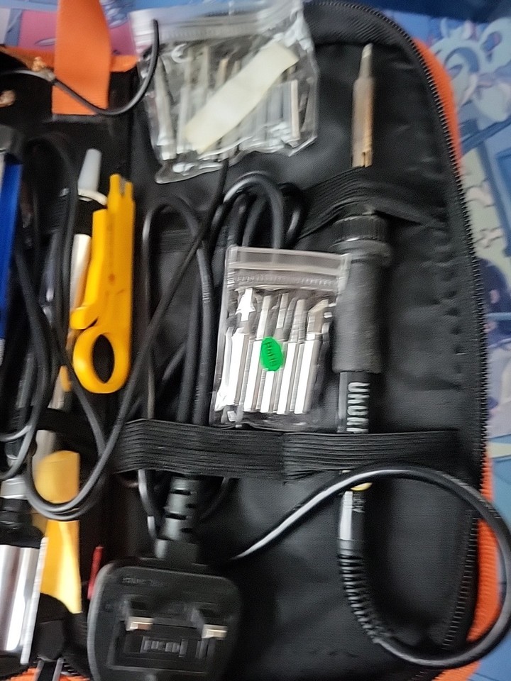 Soldering Iron Kit with UK Plug Generic Soldering Iron Kit With Case ...