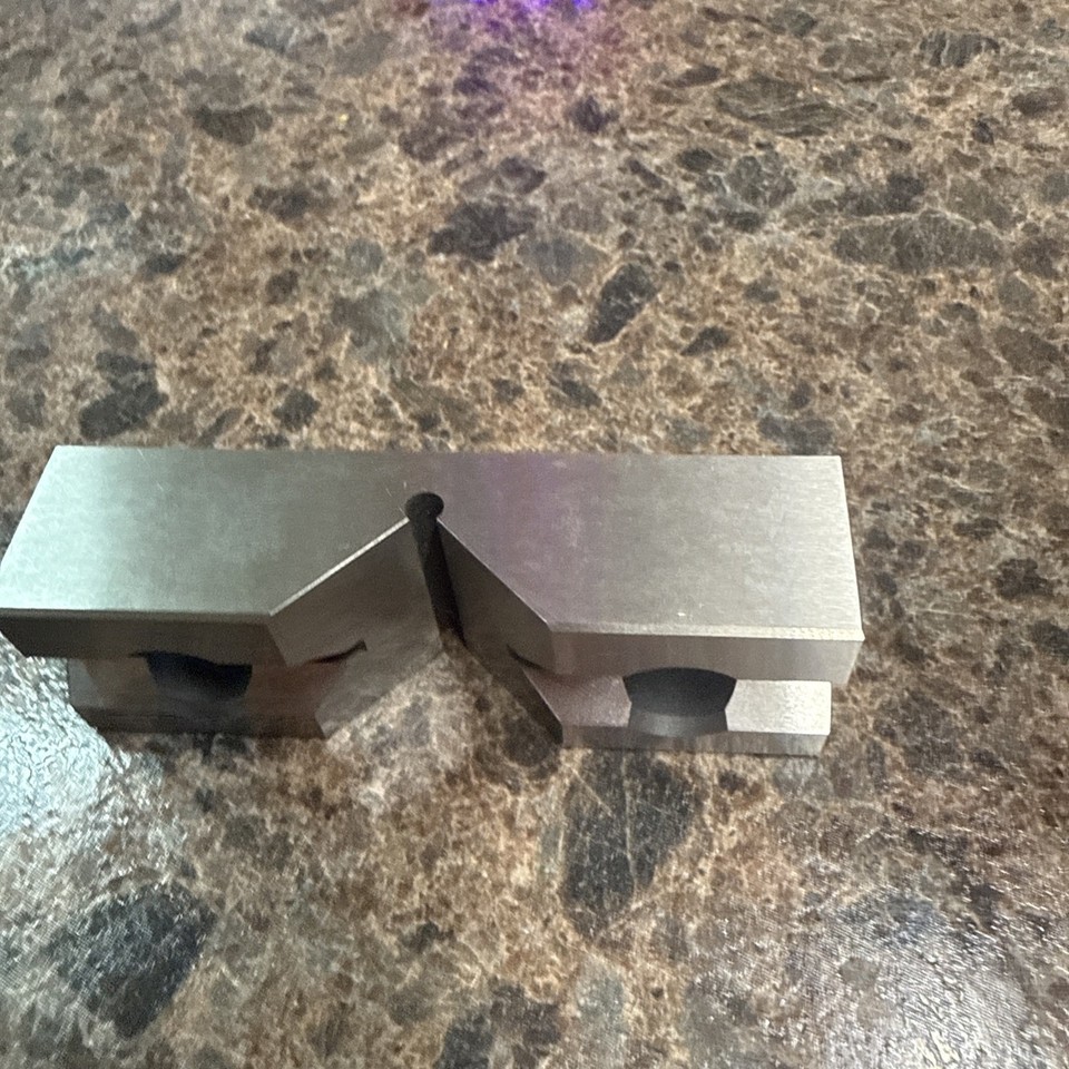 Made for kurt vise Hardened (1) 4” Vert/Horz v- Jaw Made in U.S.A | eBay