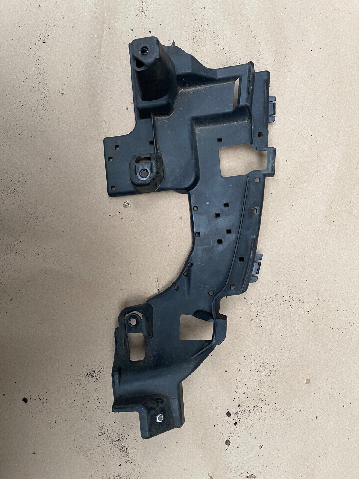 Mercedes-Benz C-class W205 Genuine Right Exhaust Tip Bracket ...