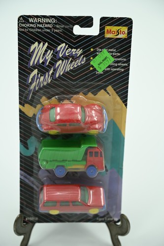 Maisto My Very First Wheels 3-Pack Volkswagen, Dump Truck & Ford ...