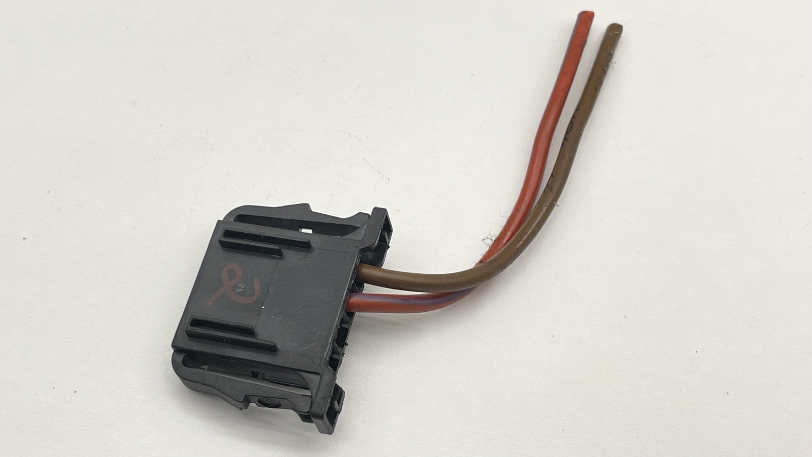 08-2012 AUDI 4-Pin Wiring Harness Connector 2 Wire Pigtail OEM ...