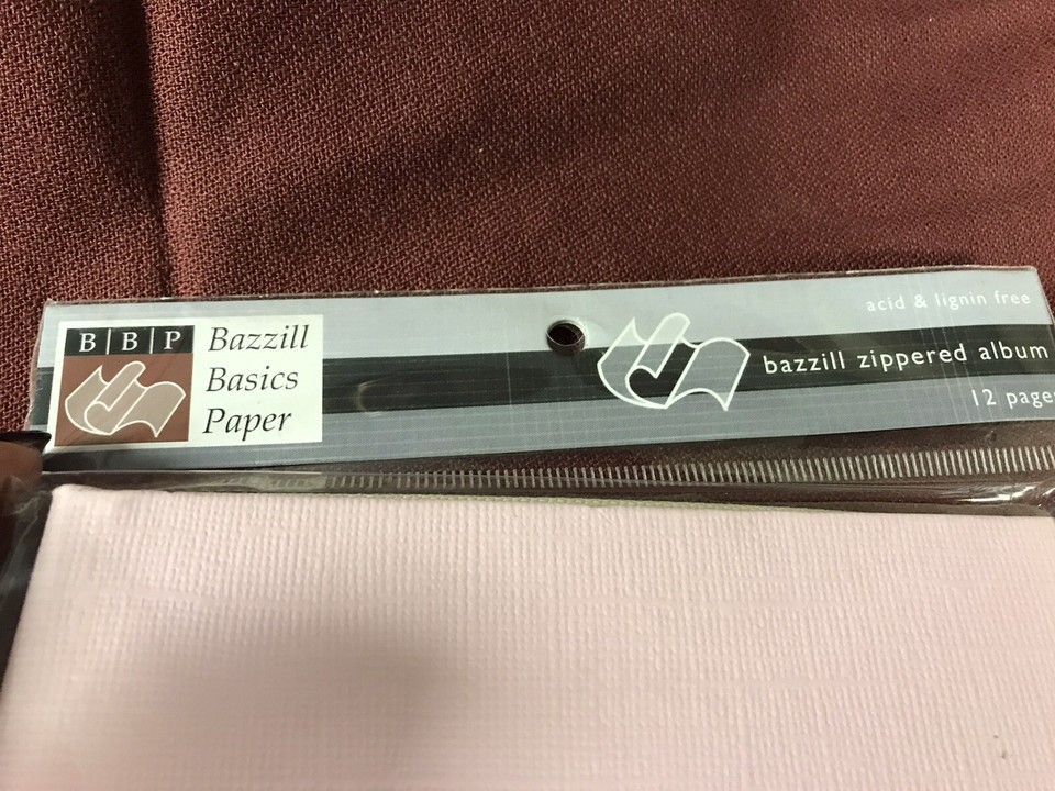 Bazzill Basics Paper Zippered Album 5” x 9” Magnetic Cover 12 Pages ...