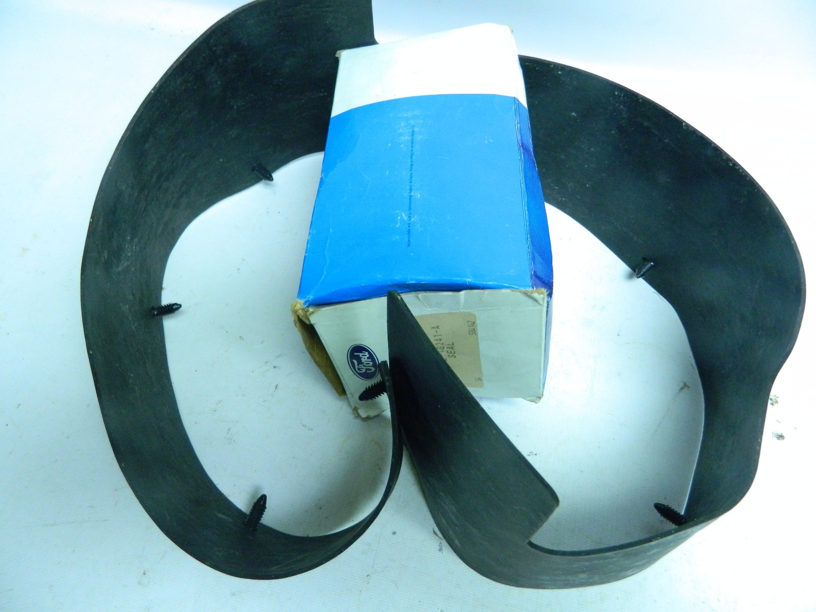 New OEM Ford Medium Heavy Truck Front Fender Seal Assembly | eBay