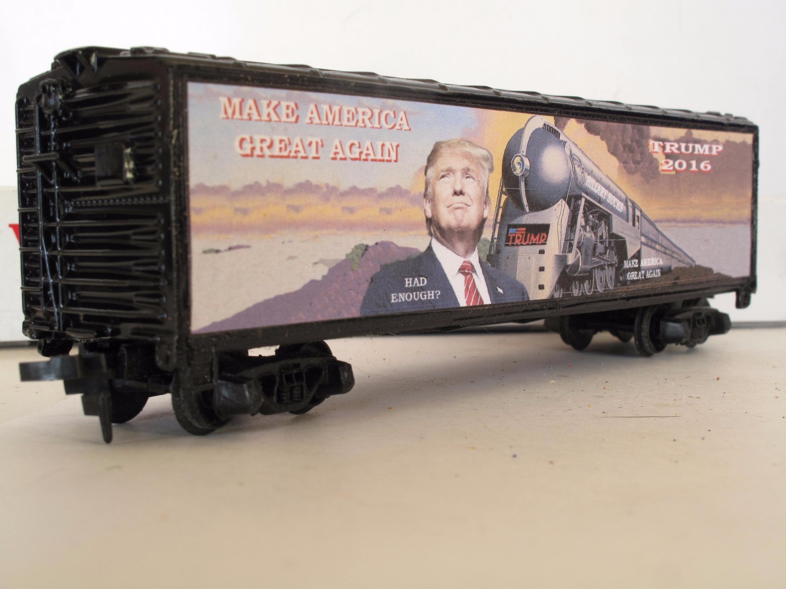 HO SCALE CUSTOM LETTERED 🎩🎩 TRUMP THE TRUMP TRAIN REEFER ALSO AVAIL IN ...