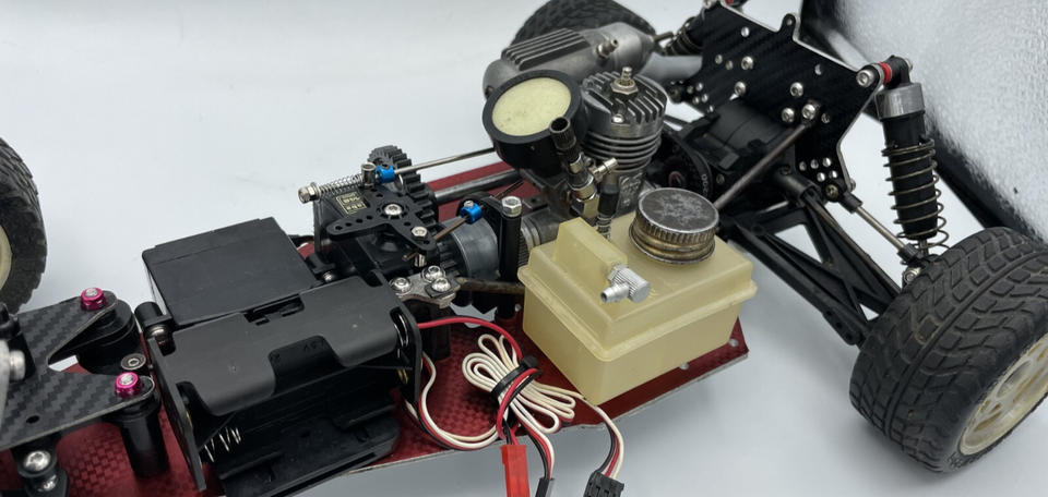 For parts Kyosho engine car vintage chassis with engine | eBay