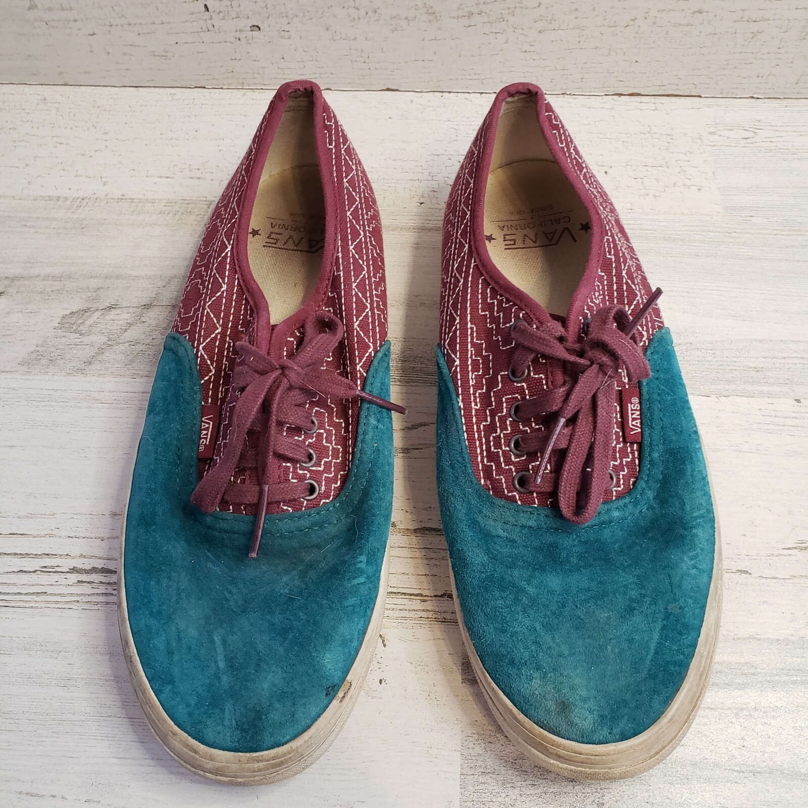 Rare Vans Native American Embroidered Casual Sneakers… - Gem