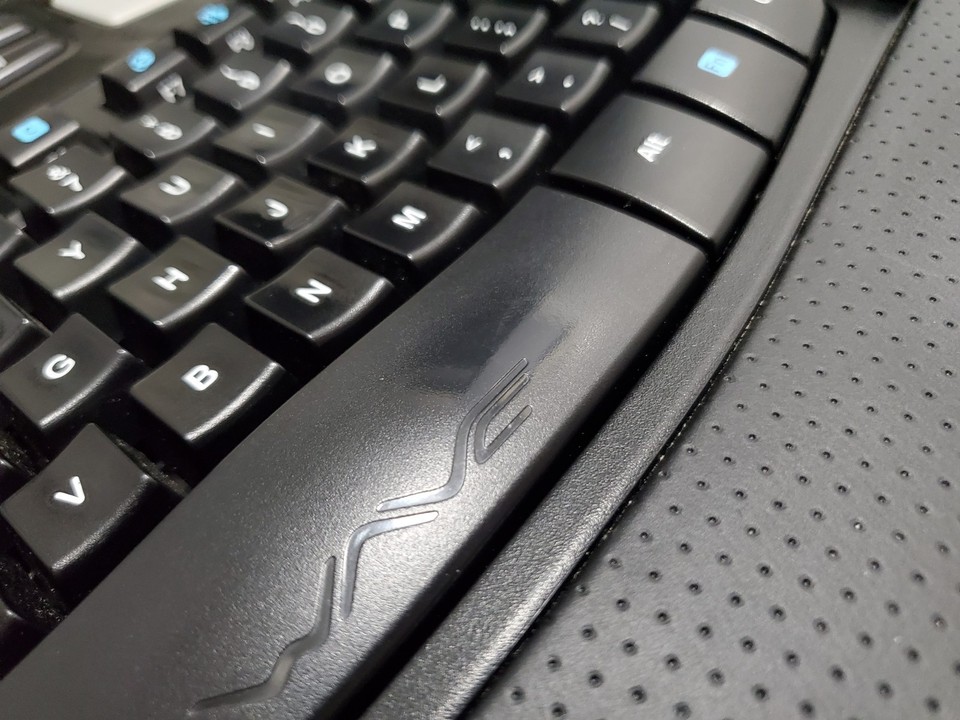 Logitech K350 Ergonomic Wave Unifying Wireless Keyboard + USB Dongle | eBay