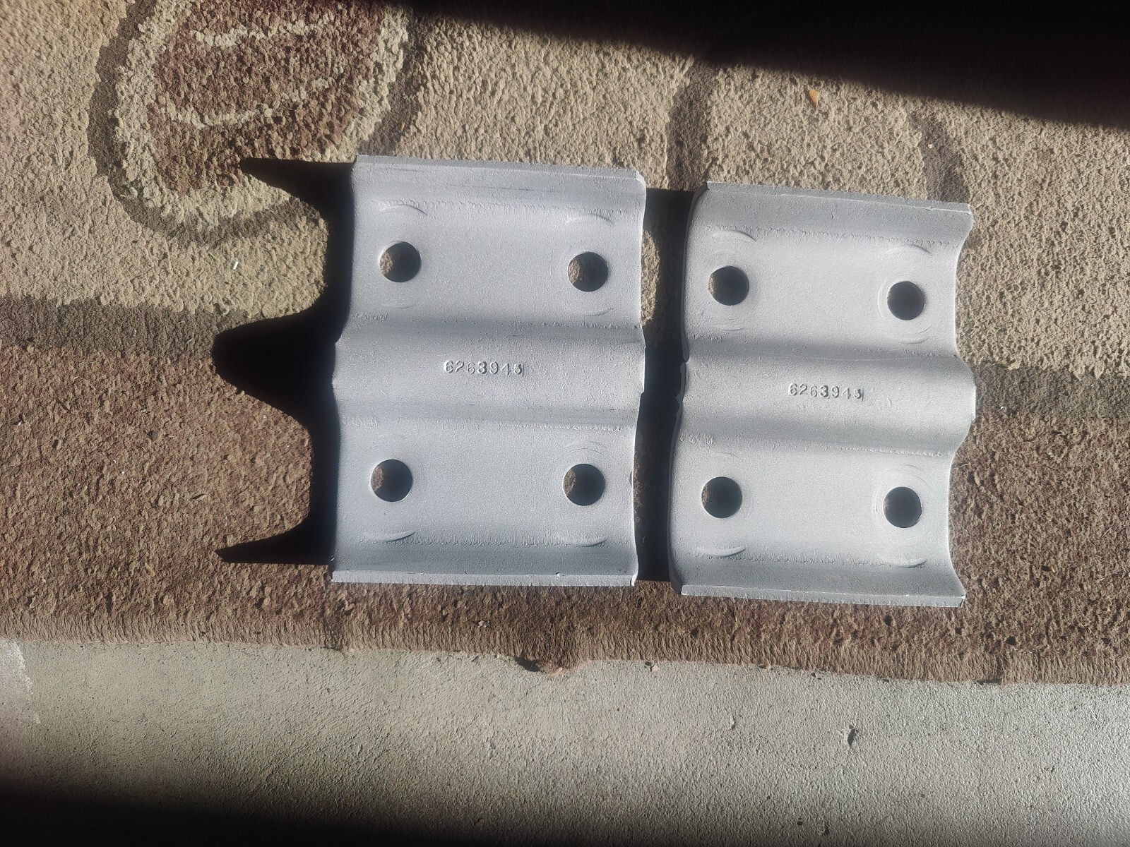 73-87 Chevy GMC Truck 1/2 TON REAR SPRING PLATES C10 K10 R10 K5 Blazer ...