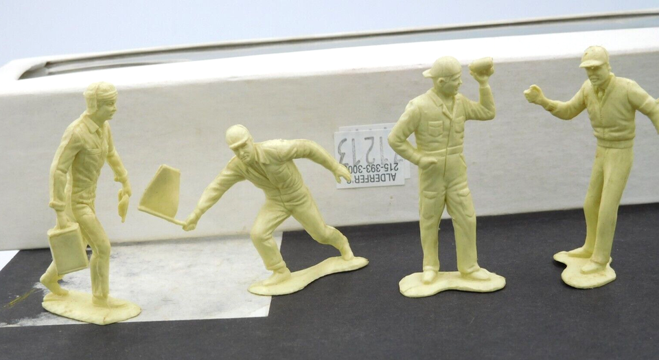 Marx Racetrack Crew five Different Only in Slot Car Sets | eBay