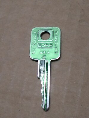 GENERAL MOTORS AUTO CAR KEY VINTAGE USED B-44 E | eBay