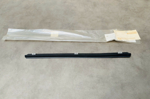 MB E W211 REAR LEFT DOOR WINDOW BELT LINE RAIL A2117300124 ORIGINAL NO ...