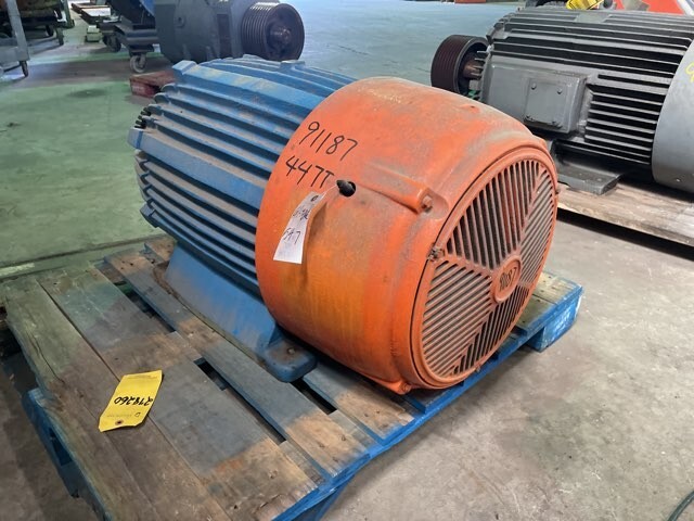 200 HP US Electric AC Electric Motor 1800 RPM Fr 447T TEFCBB 460 V EOK ...