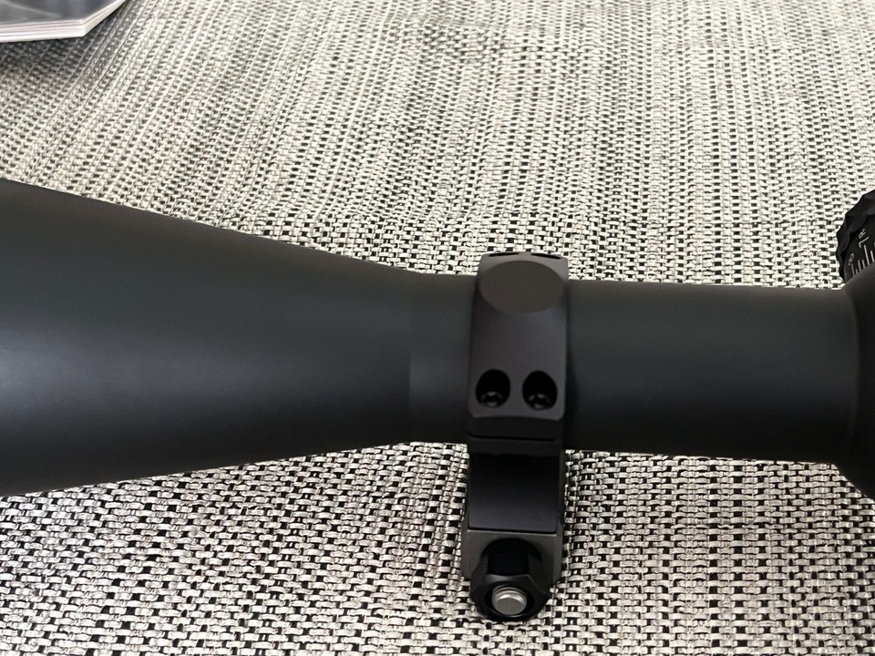 NIGHTFORCE NXS 5.5-22x50mm Illuminated NP-R2 .25 MOA / 100 MOA ...