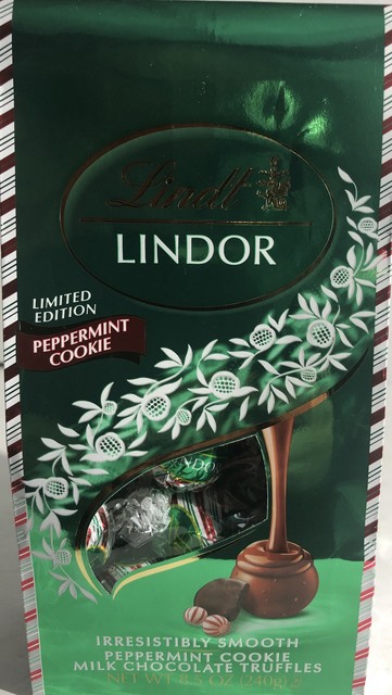60 Count Lindt Lindor Peppermint Cookie Milk Chocolate Truffles Green ...