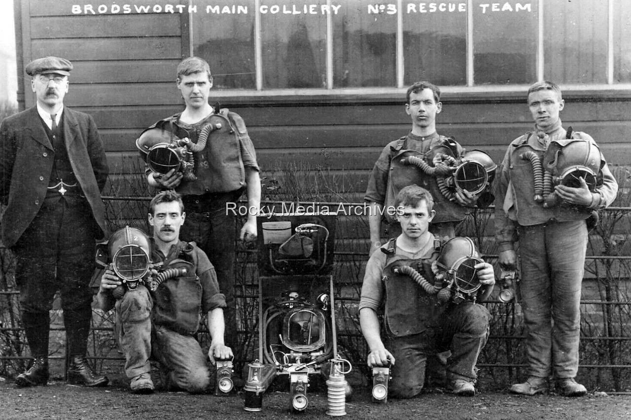 Png-87 Brodsworth Main Colliery No.3 Mine Rescue Team Nr Doncaster ...