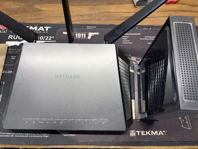 NETGEAR Nighthawk R7000 AC1900 Smart WiFi Router plus WN2000RPTv3 ...