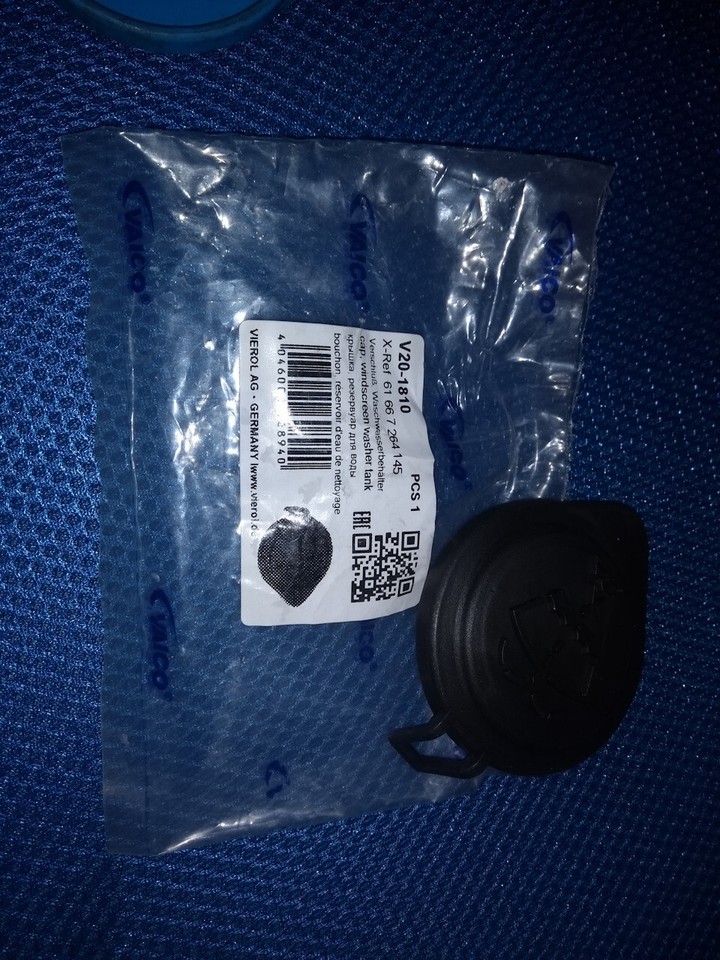 Cap lid washer water tank for BMW 61667264145 VAICO | eBay