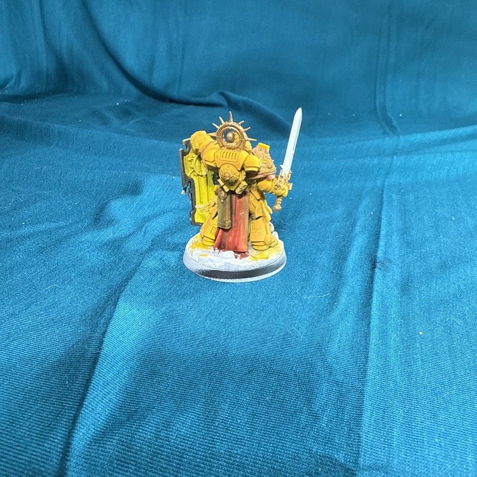 Warhammer 40k Space Marines Primaris Captain With Relic Shield | eBay