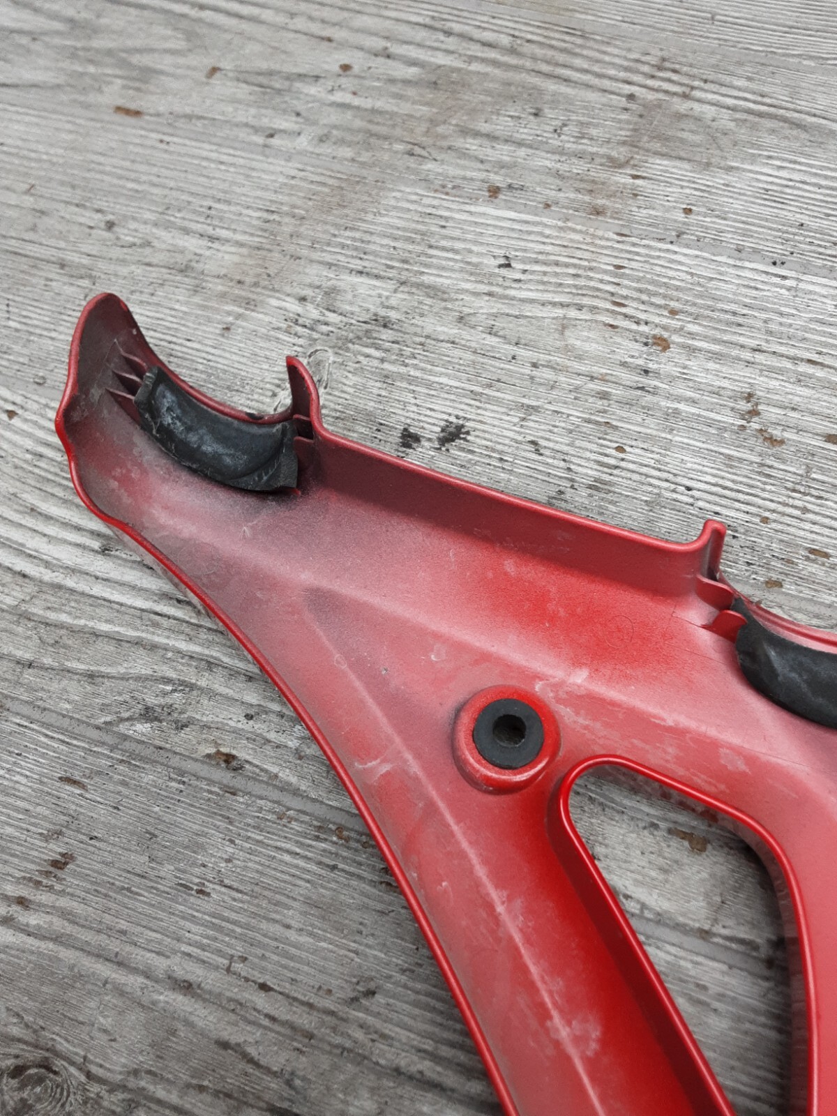 2014 14 09-15 Suzuki SFV650 SFV 650L Right Lower OEM Red Frame Cover ...