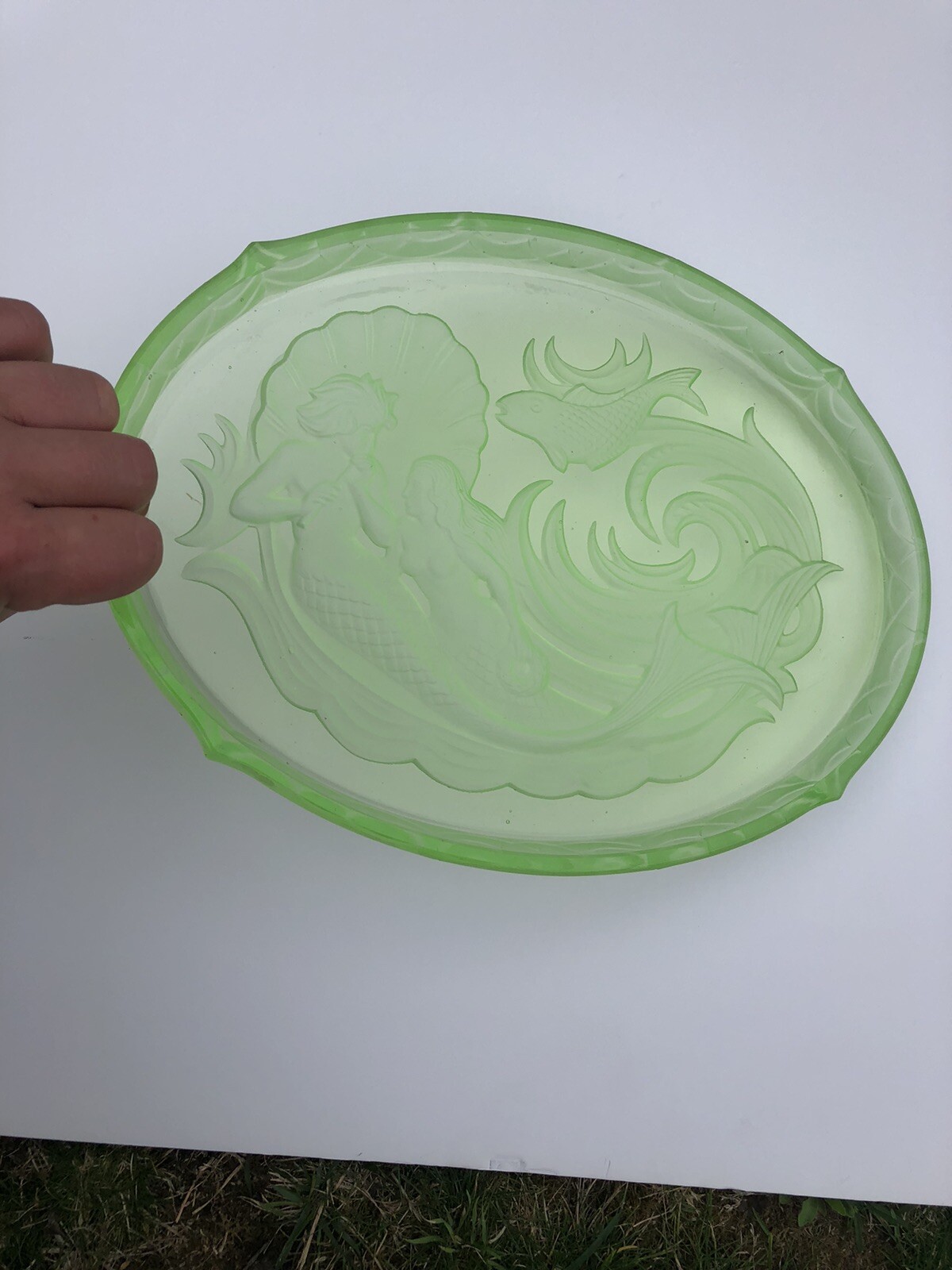 Walter & Sohne Uranium Mermaid Tray. Beautiful. Nymphen Ware. Please ...