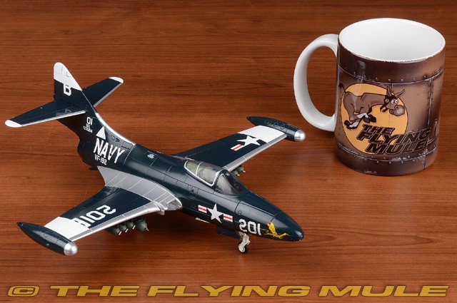 Hobby Master 1:48 F9F-5 Panther USN VF-192 Golden Dragons Golden Dragon ...