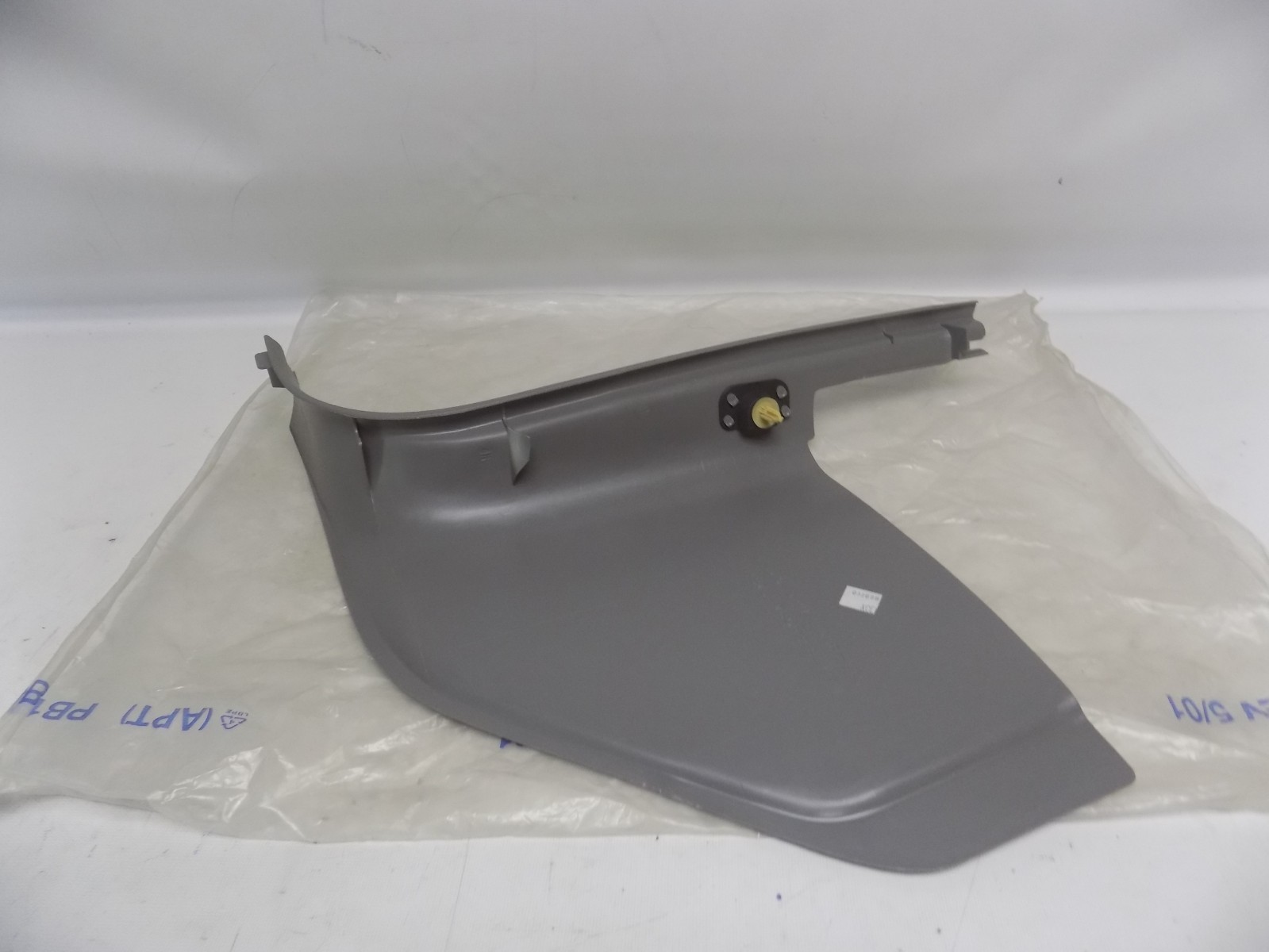 New OEM 1995-1998 Ford Explorer Right Interior Kick Panel Cowl Trim ...