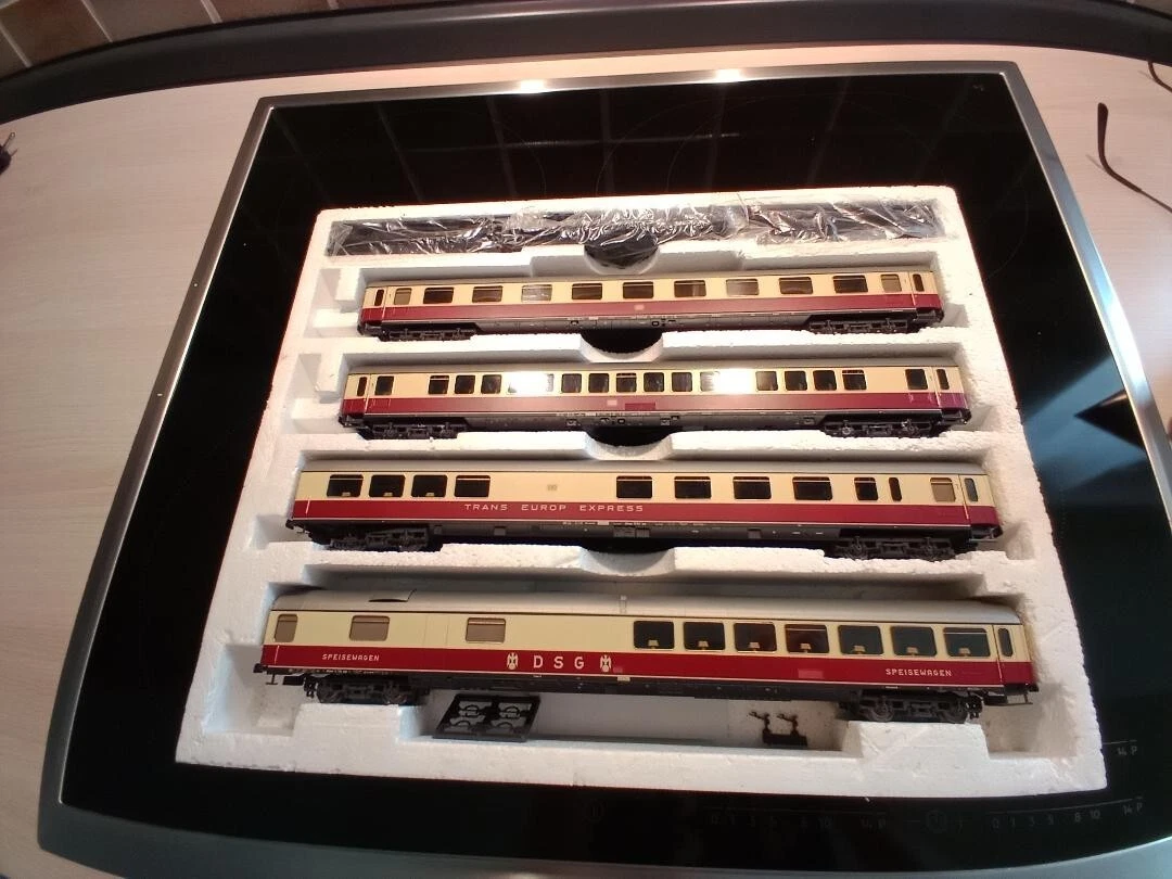 Entsprechend Subjektiv Aluminium lima tee wagen Giotto Dibondon Heil Abzeichen