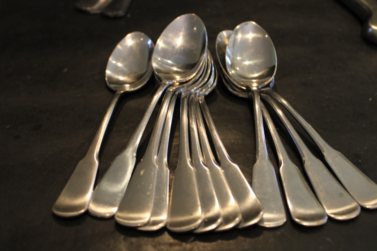 ONEIDA COLONIAL BOSTON GLOSSY 12 TEASPOONS 6" | eBay