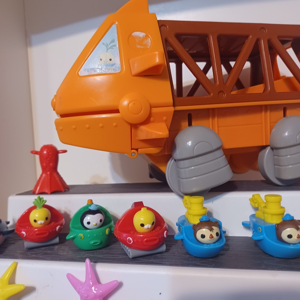 Octonauts Gup G Mobile Speeders Launcher with 11 Vehicles Mattel 2014 ...