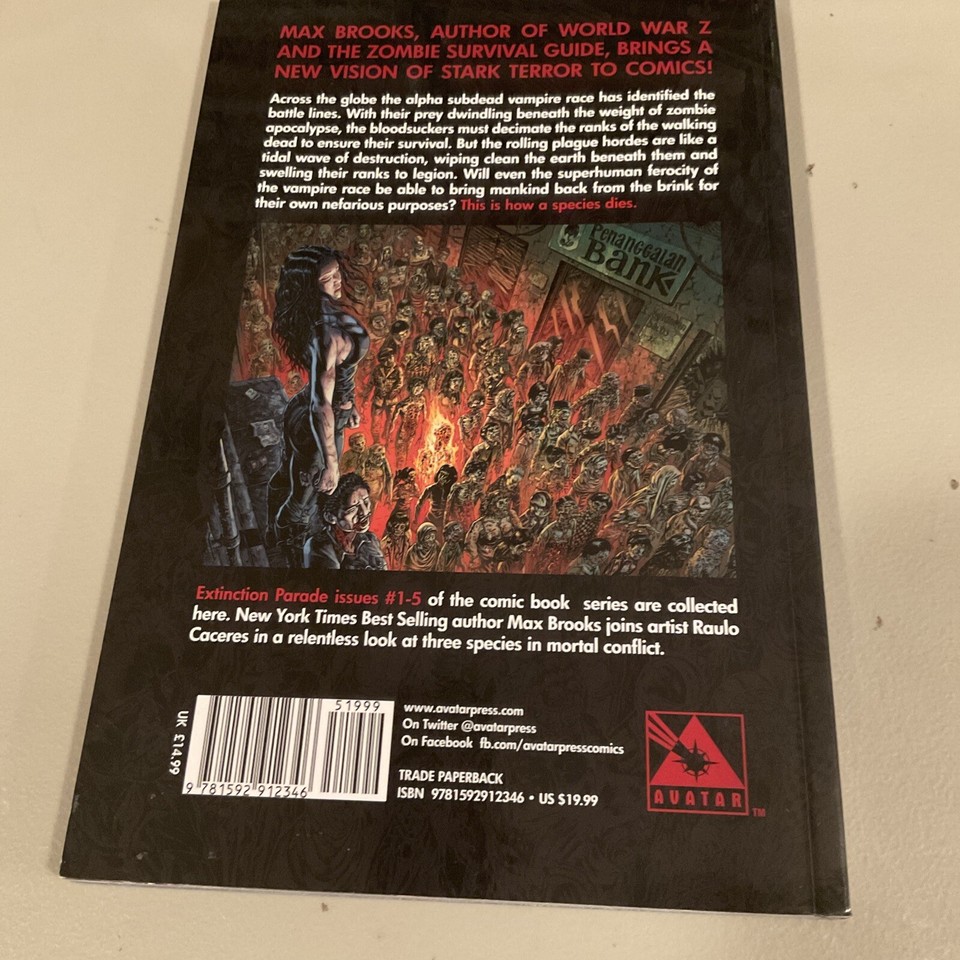 Max Brooks The Extinction Parade Volume 1 by Brooks, Raulo Caceres ...