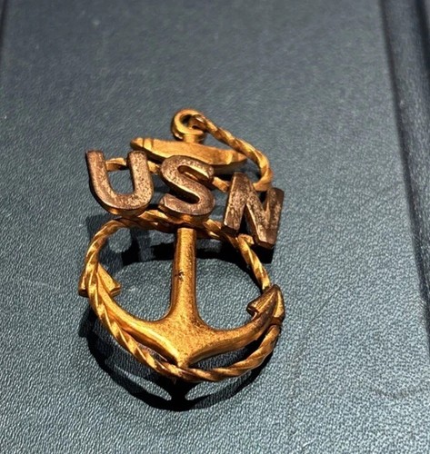 WW1 Authentic USN US Navy Chief Petty Officer CPO Cap Badge Insignia ...
