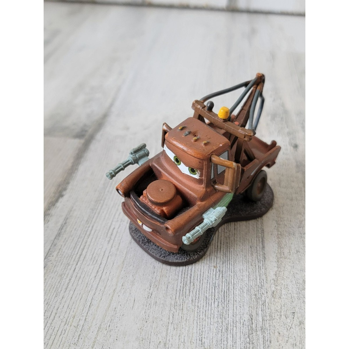 Cars 2 Mater Guns