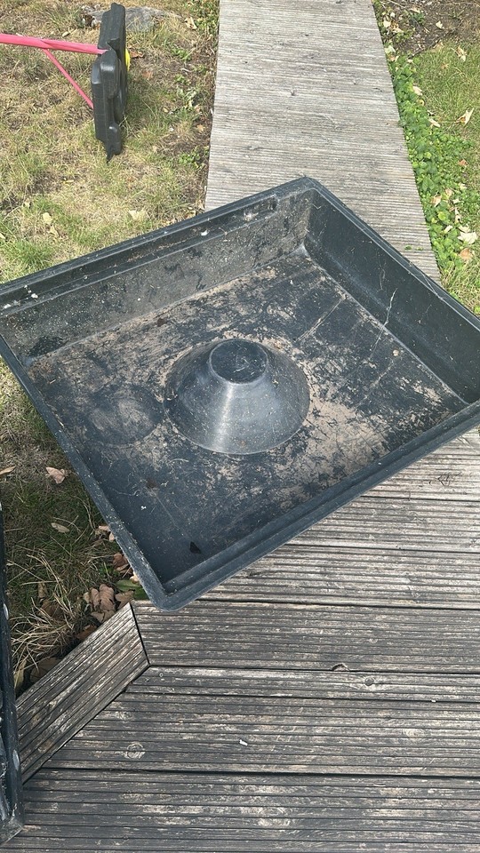 Sand Pit / Pool / Duck Pond / Water Trough / Aqua plants / Water ...