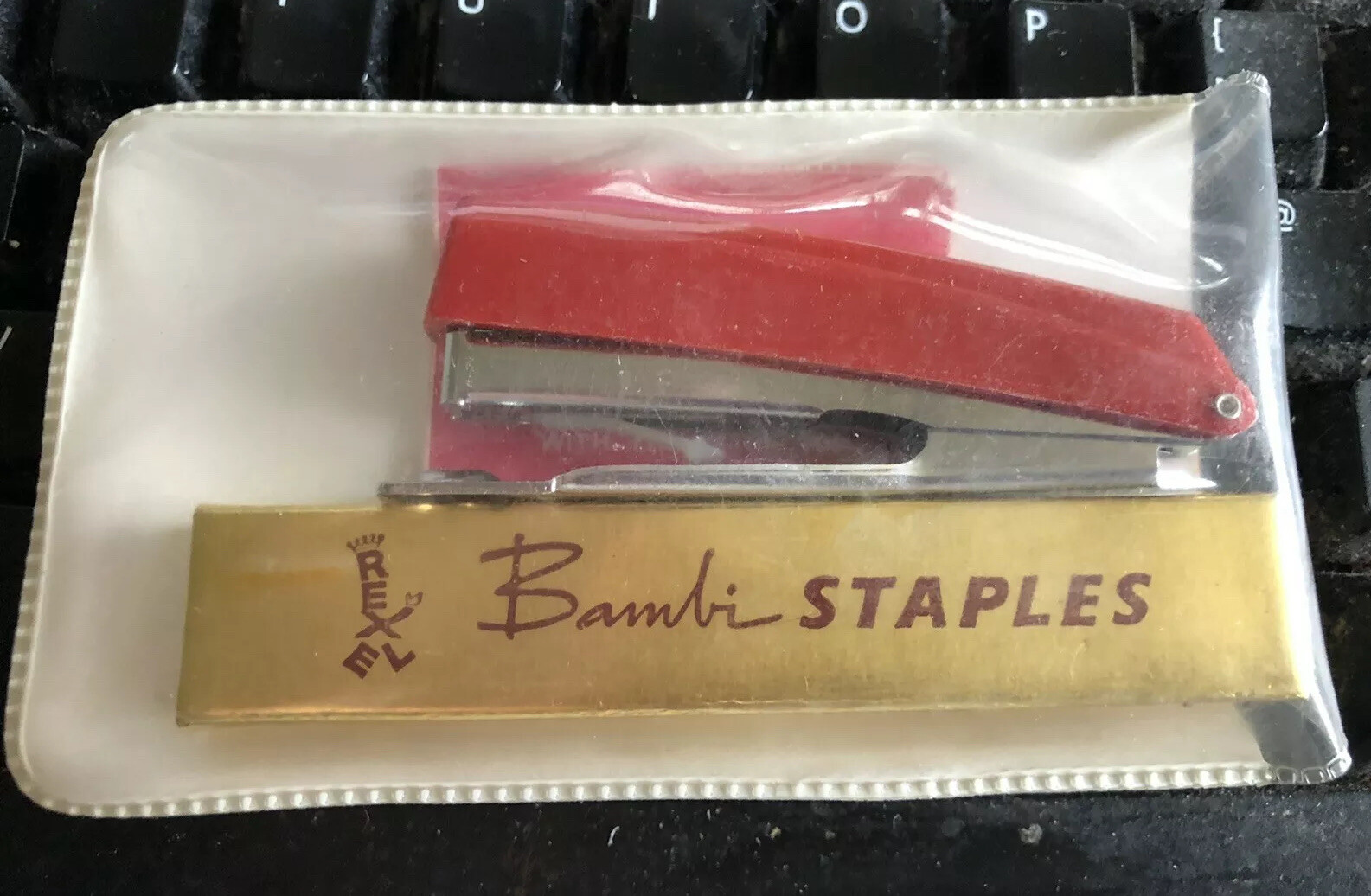 Black Vintage Retro Rexel Bambi Stapler & 1 box 1000 staples + White ...