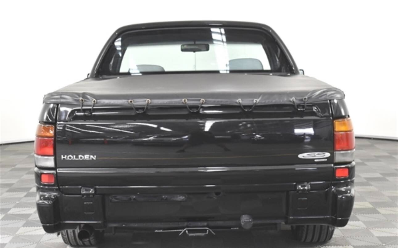 Holden Commodore VN VG VP VR VS ute wagon bumper reflectors. | eBay ...