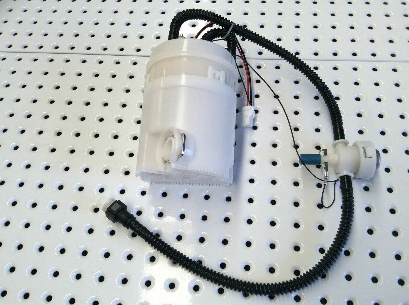 PUMP LAND ROVER WGS500051 WGS500050 FG1041 FG1041 72710 FG1041-12B1 | eBay