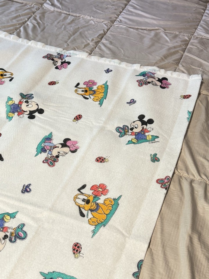 Disney Dundee Blanket Baby Minnie Mouse Vintage Acrylic New Rare Crib ...