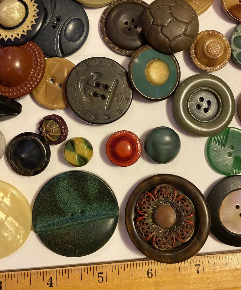Vintage Celluloid Plastic Catalin Button Lot 55P big layered carved ...
