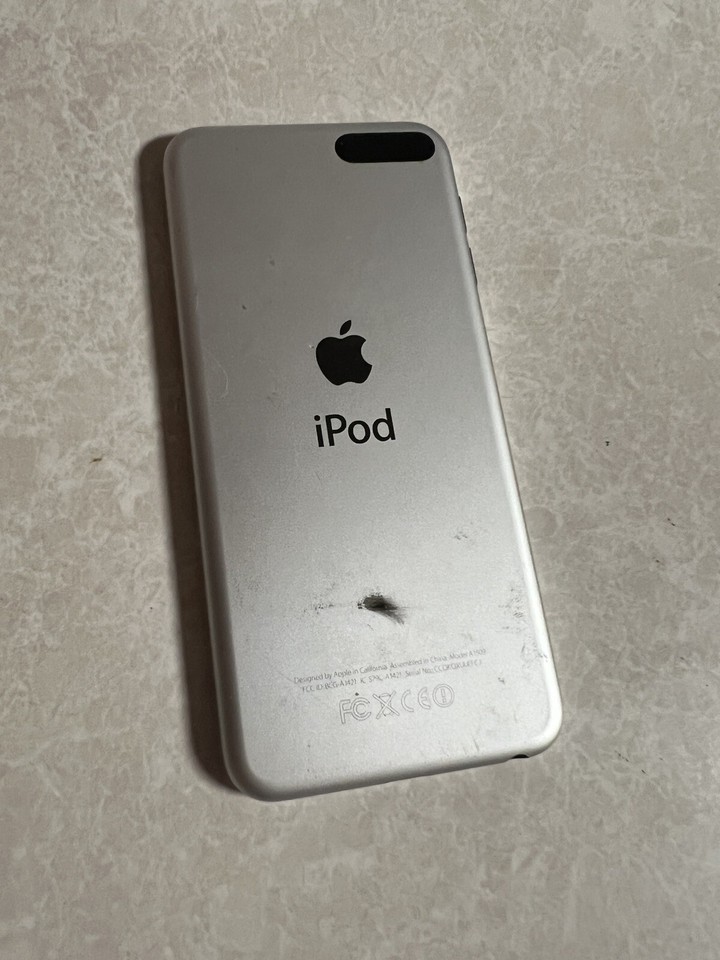 Apple iPod touch 5th Generation Silver/Black (16 GB) - Locked | eBay