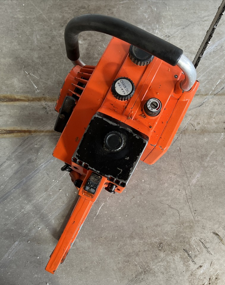 Vintage Echo Kioritz 302 Chainsaw -with bar and chain ss2 | eBay