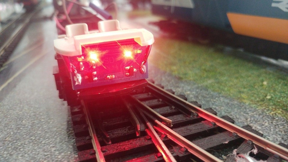 Hornby HST LED Lighting Upgrade Kit Fit also Other Locos | eBay UK