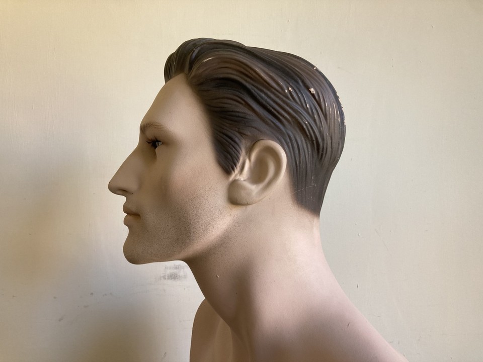Vintage Italian Fibreglass Retail Fashion Head & Torso Male Mannequin ...
